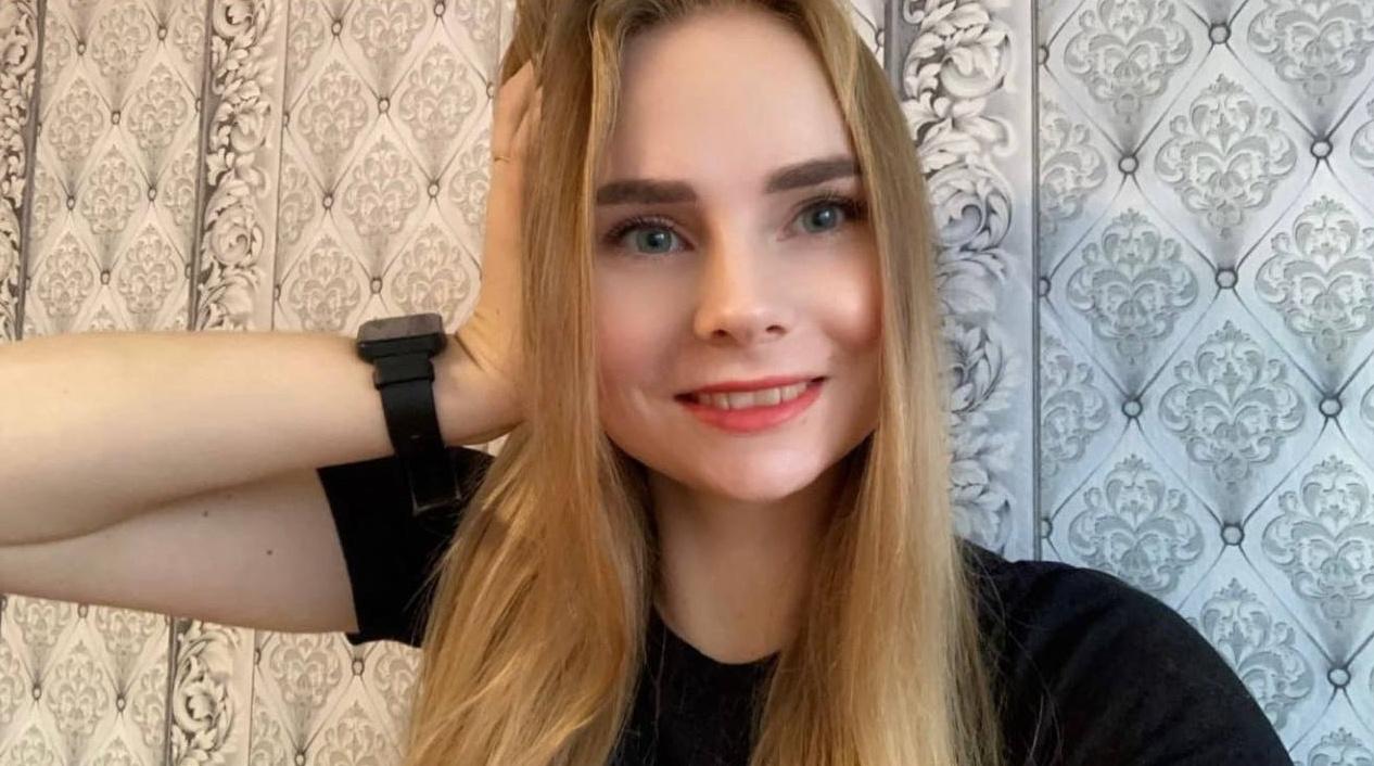 SweetBaklava's Cammodel Profile - CamContacts