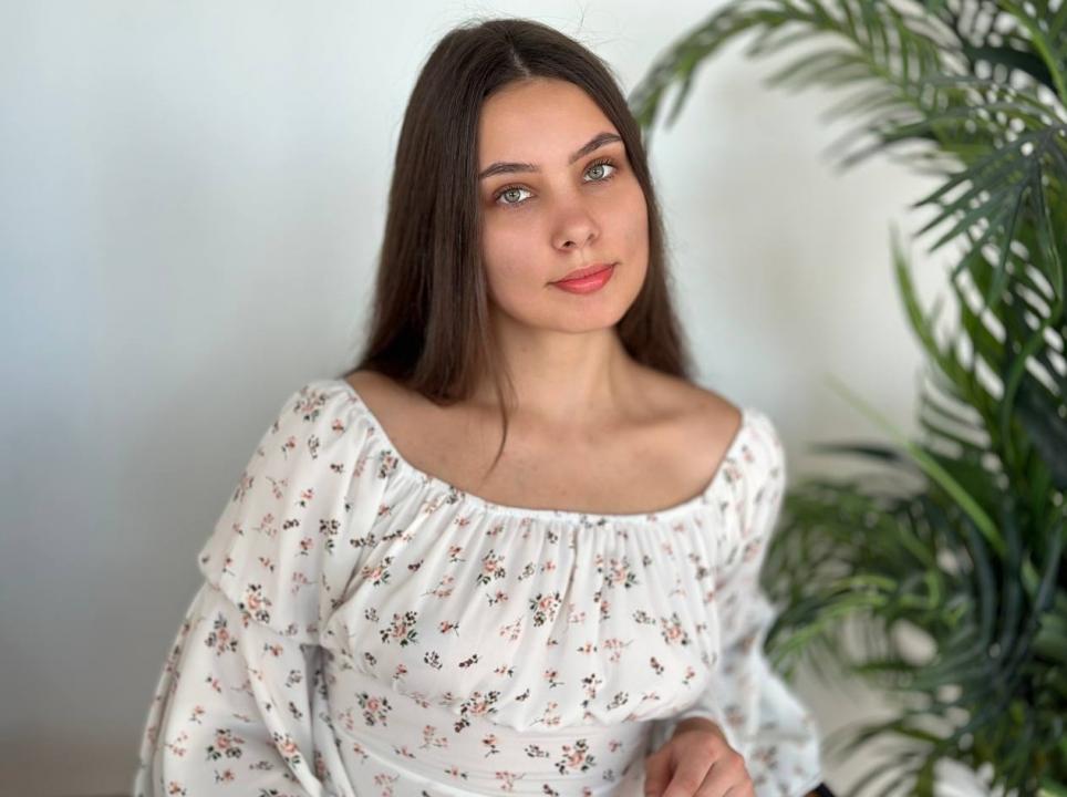 StephanieLove's Cammodel Profile - CamContacts